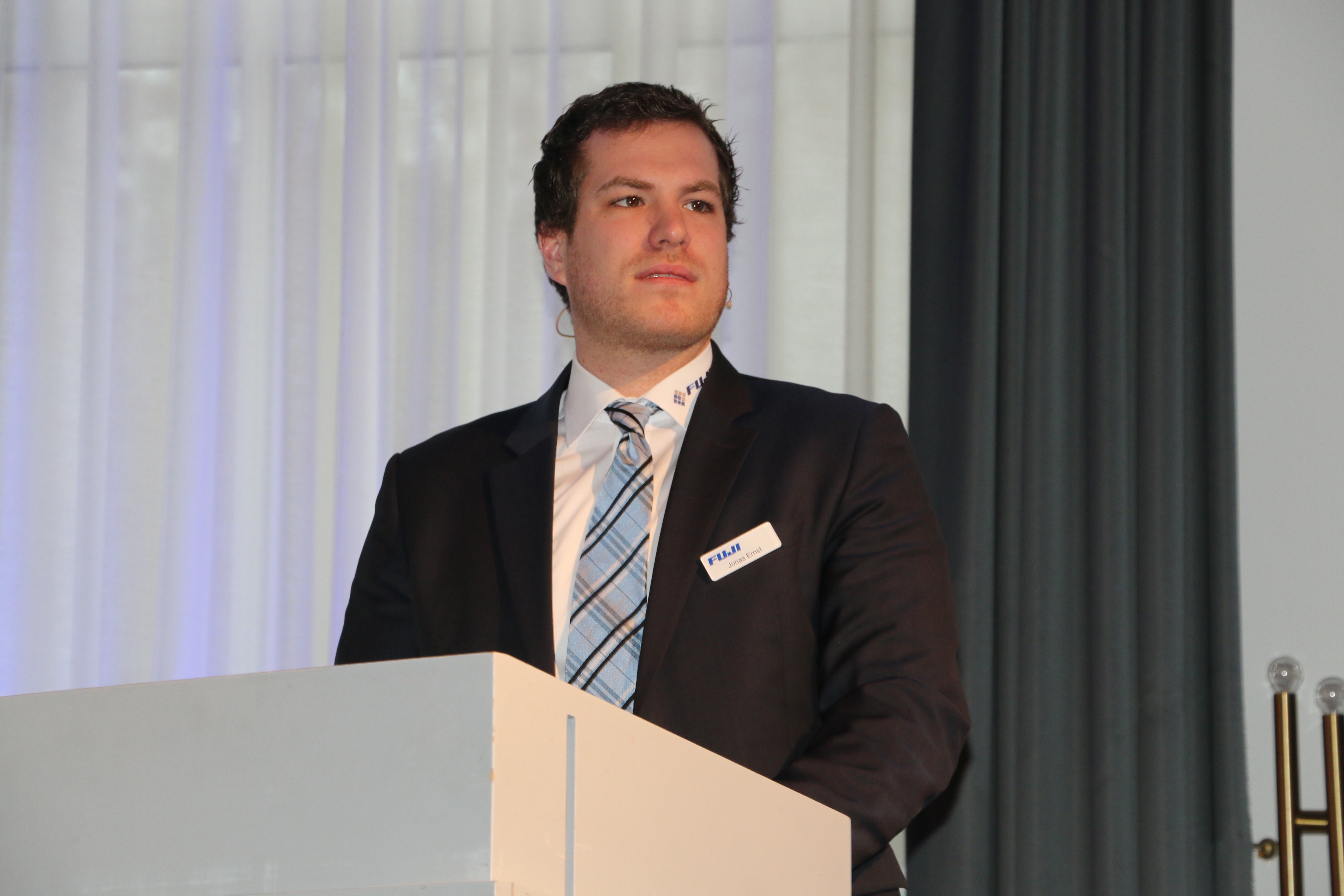 SEF Smart Electronic Factory e.V. und FUJI Machine Europe engagieren ...